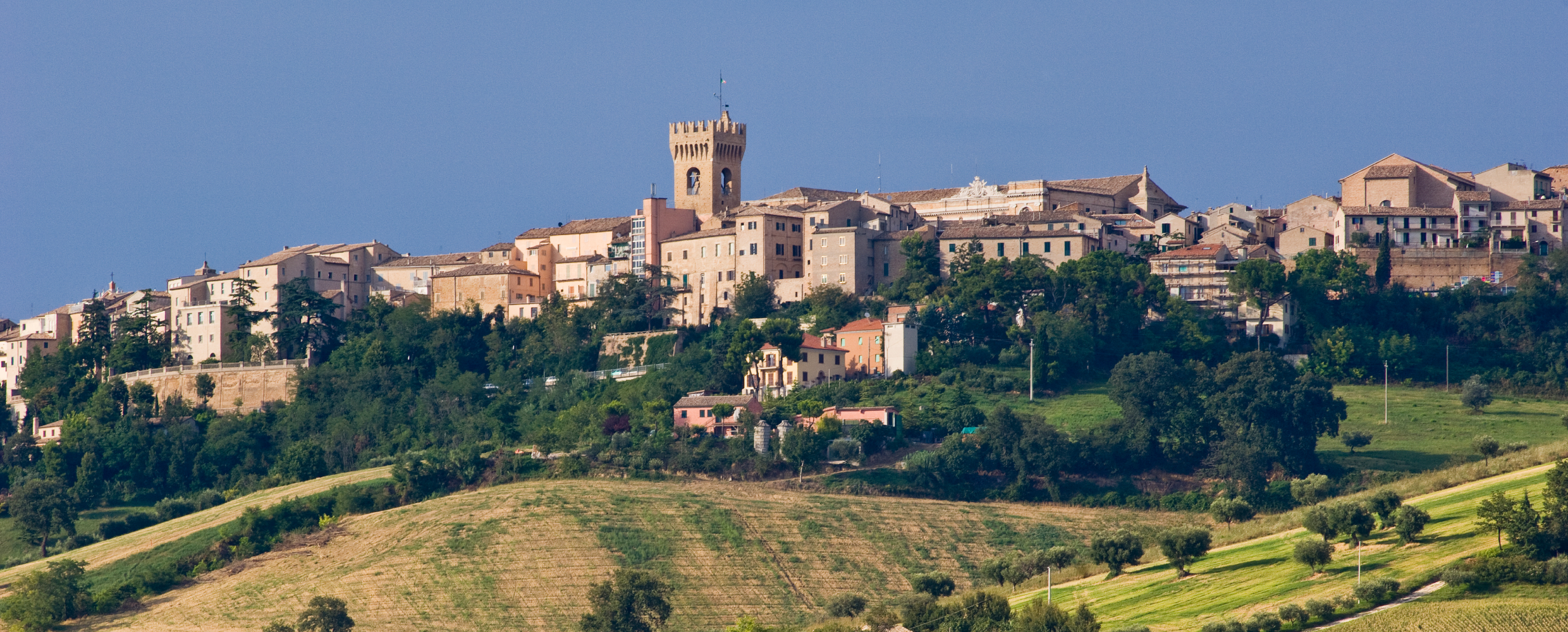 Recanati, die Stadt von Leopardi: Sehenswertes und Unternehmungen ...