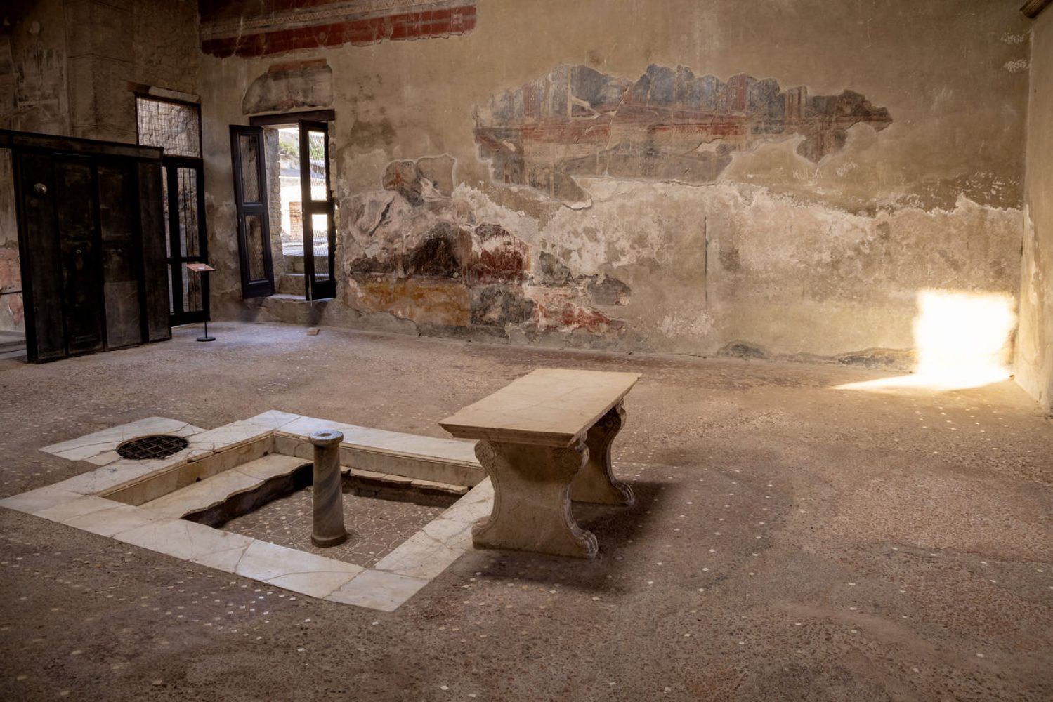 Herculaneum: The archaeological Park in Italy - Italia.it