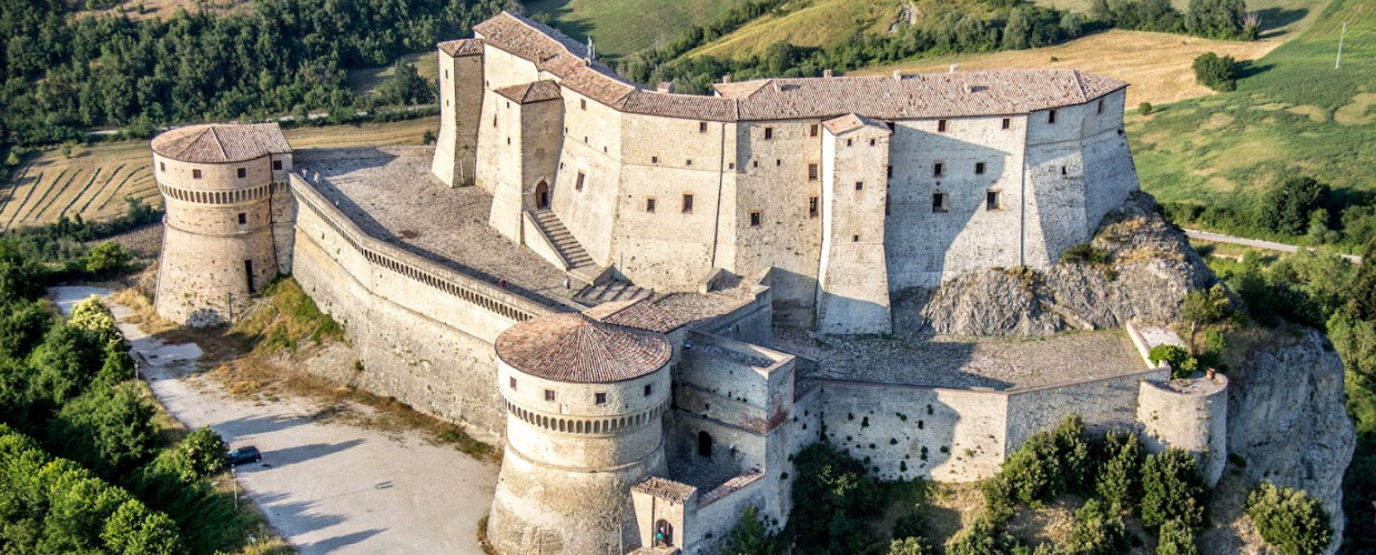 San Leo, a village in Emilia Romagna: what to see - Italia.it