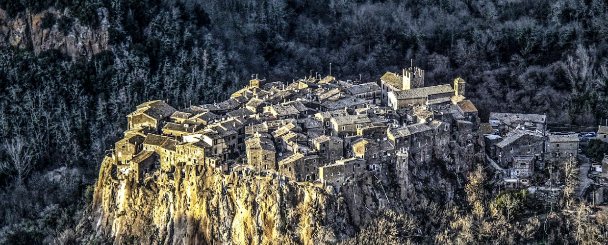 Calcata: what to see in Lazio's mediaeval village - Italia.it