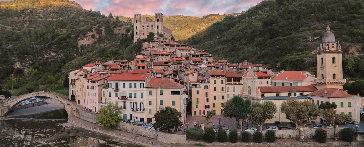 What to see in Dolceacqua, a village in Liguria - Italia.it
