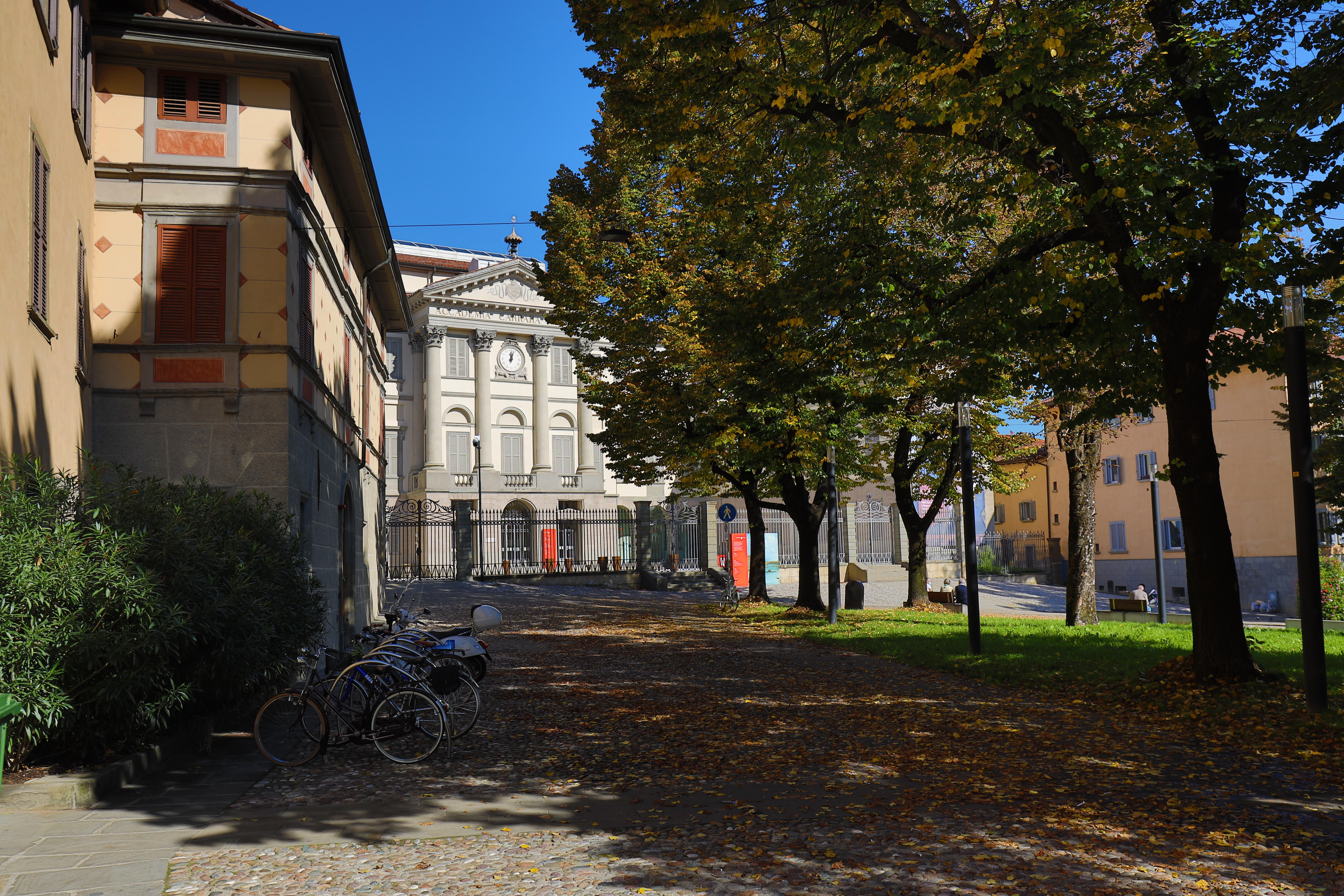 Borgo Santa Caterina, Italian village in Lombardy - Italia.it