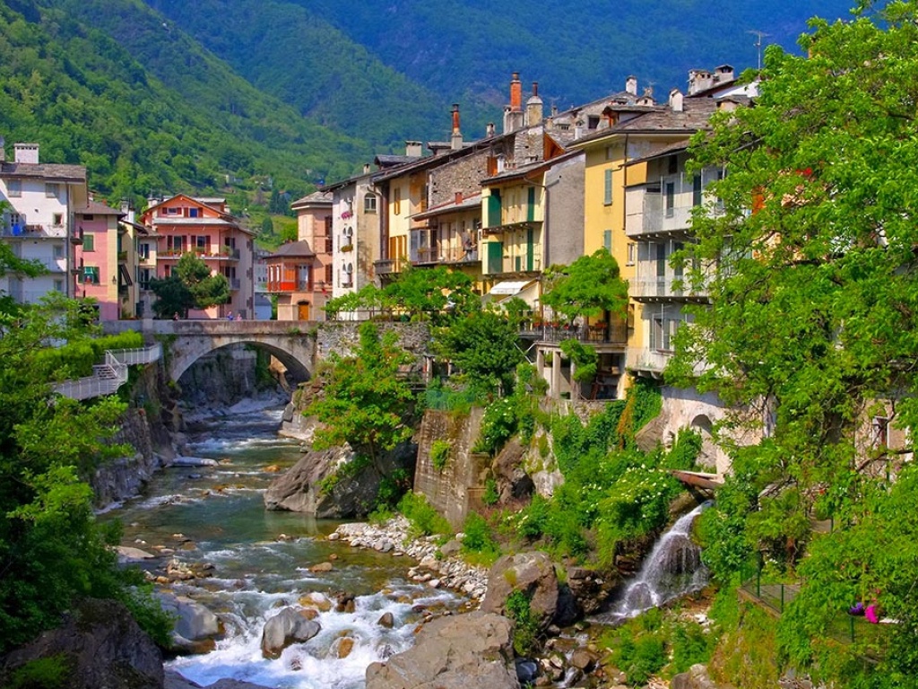 Chiavenna, village in Lombardy: things to do - Italia.it
