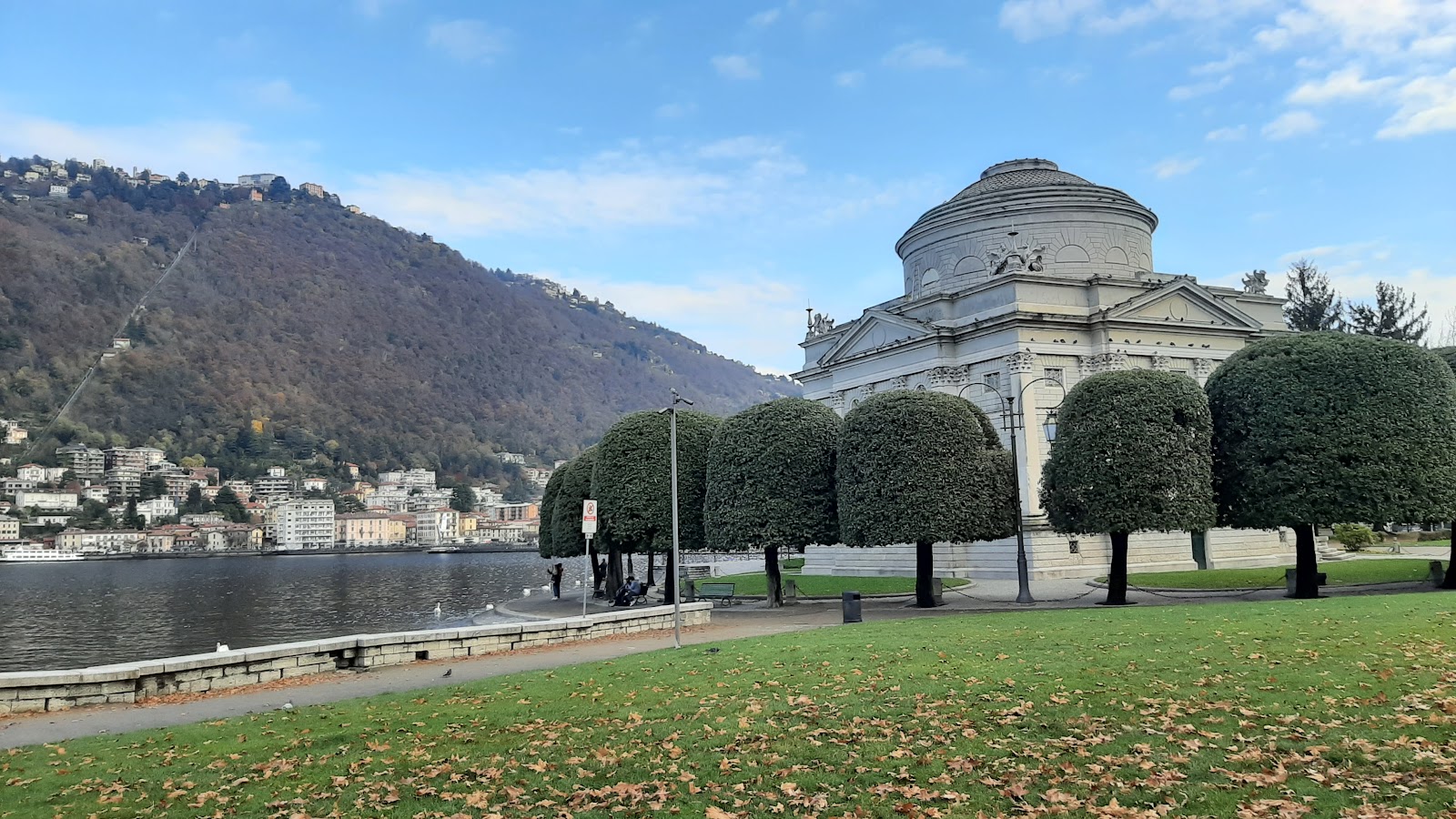 Voltiano Temple - Como - Italia.it