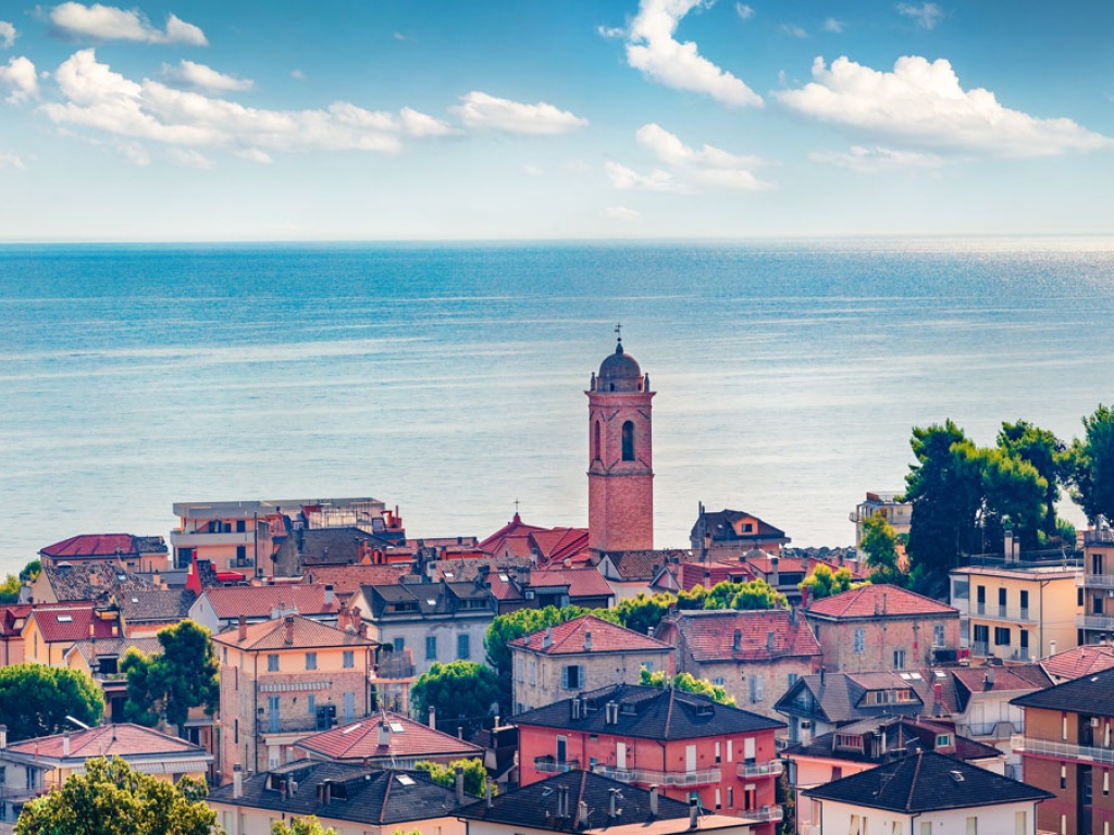 Cupra Alta/Marano, village in Marche, Italy - Italia.it