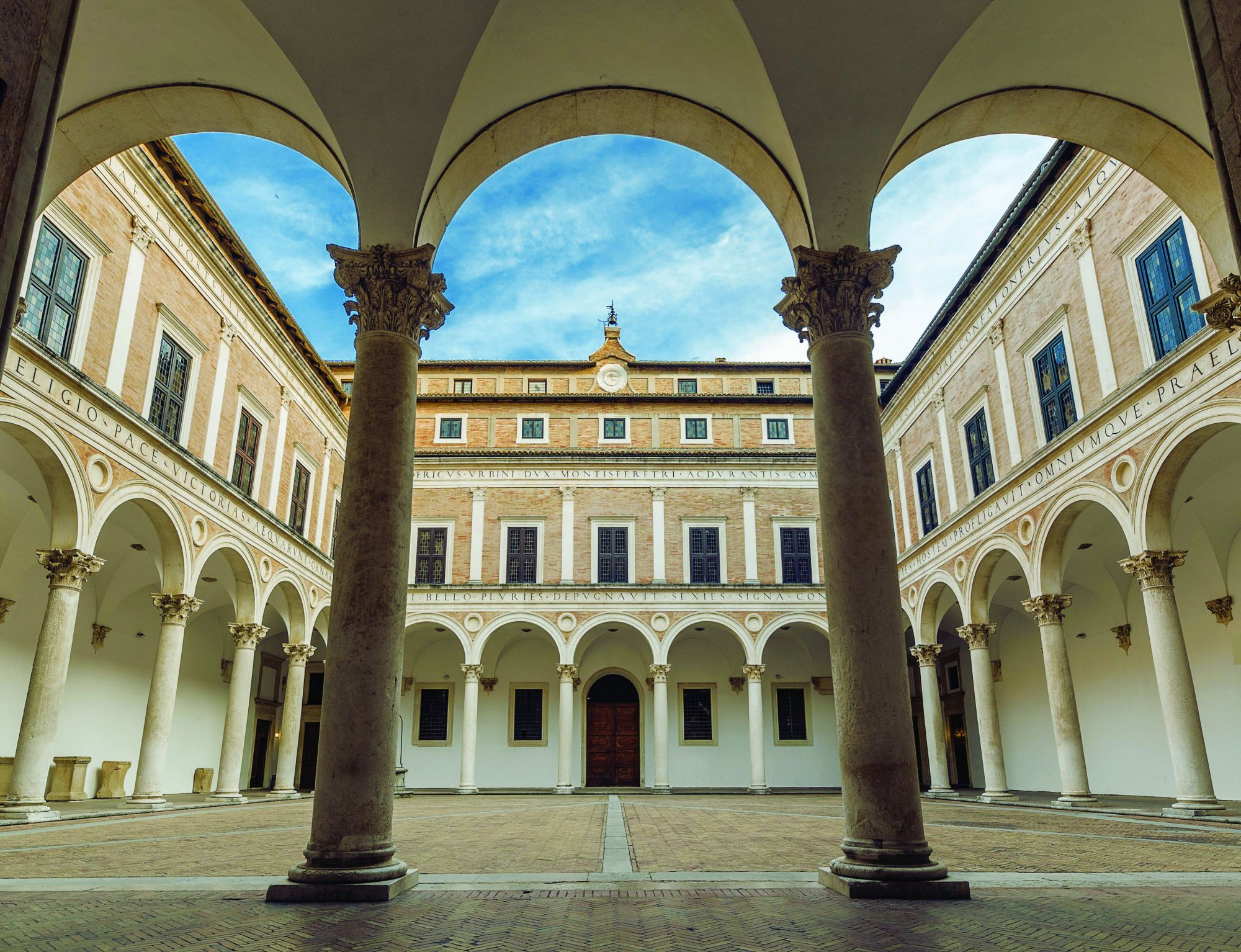 Visit the Ducal Palace of Urbino, Marche - Italia.it