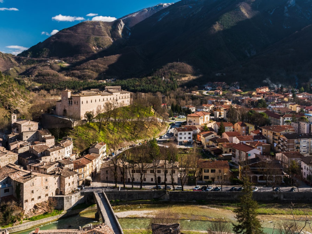 Piobbico, borgo nelle Marche: cosa vedere - Italia.it