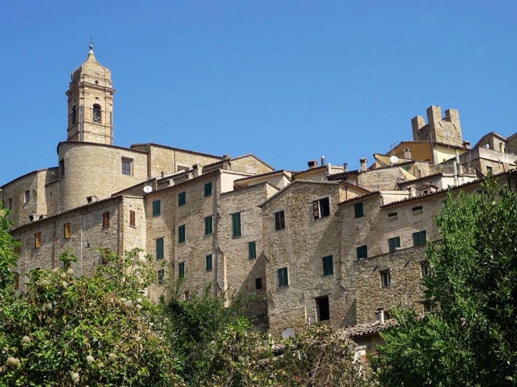 Serra San Quirico, village in Marche, Italy - Italia.it