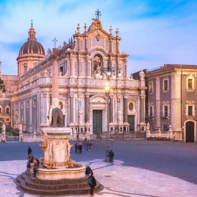 Visit Catania: Things to do & Markets - Italia.it