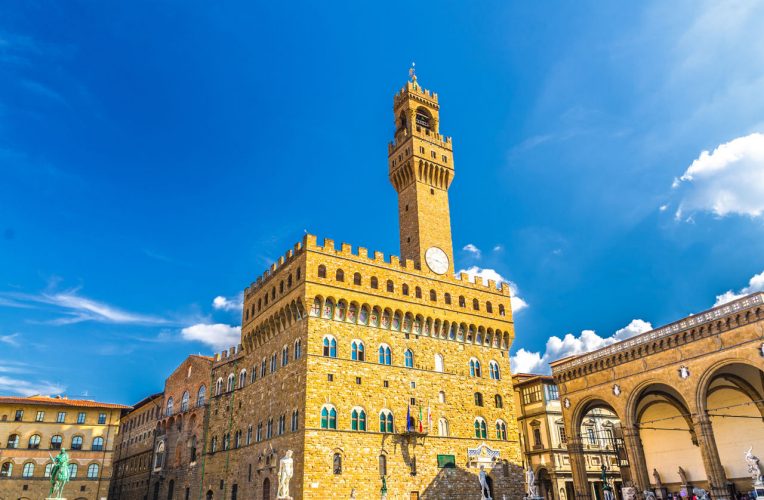 Piazza della Signoria in Florence, David's square - Italia.it