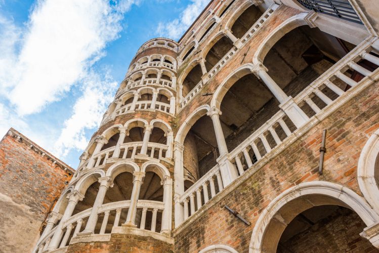Scala Contarini del Bovolo: Things to do - Italia.it
