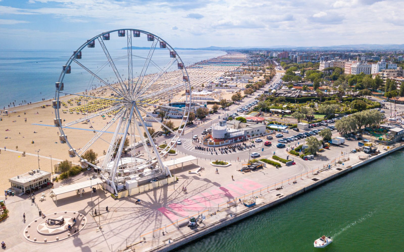 Route along Rimini Riviera and its harbour - Italia.it