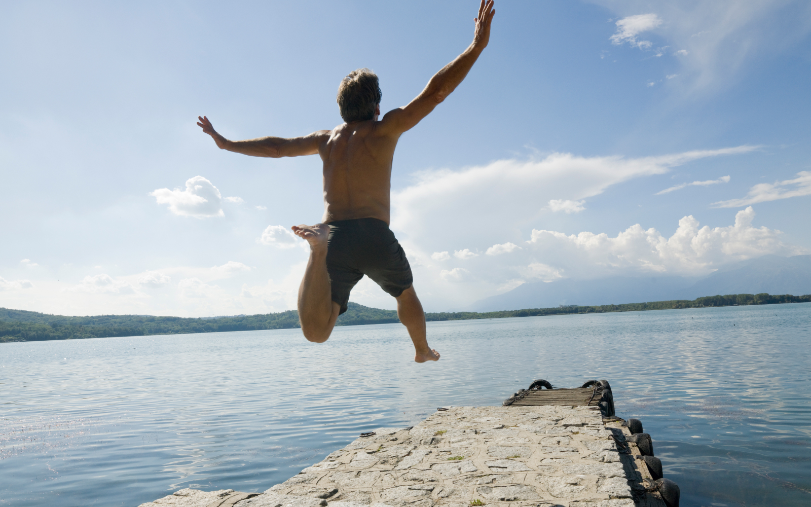 The Big Jump on the Tiber and throughout Europe - Italia.it