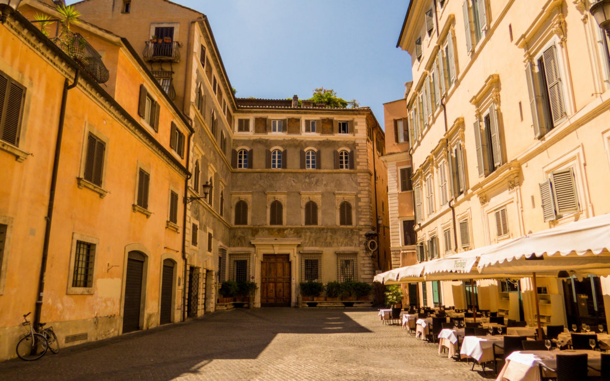 Palazzo Sacchetti in Rome: The Great Beauty set - Italia.it
