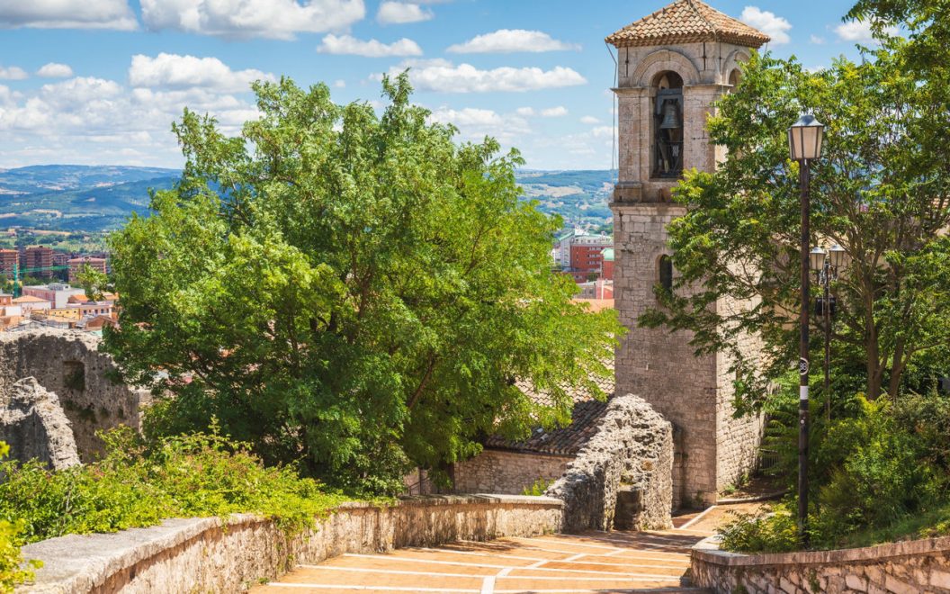 Molise on tour: how to travel by bus - Italia.it