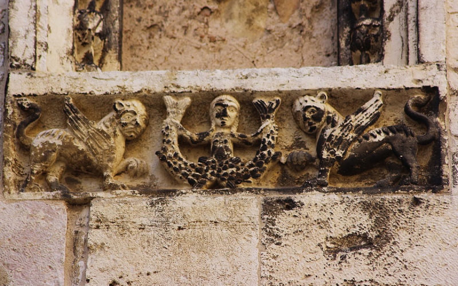 Romanesque cathedrals: Apulian coast itinerary - Italia.it
