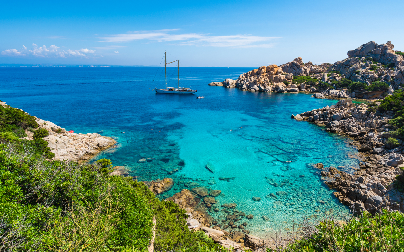 Landscapes of Sardinia: from mountains to coasts - Italia.it
