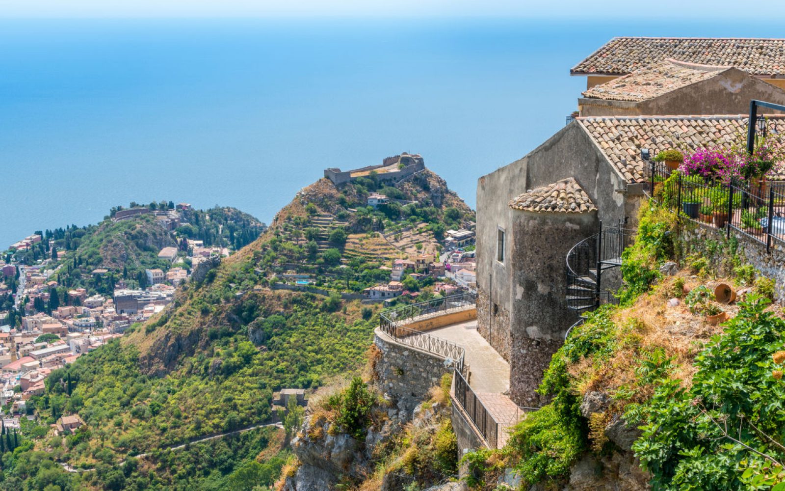 Castelmola, what to see in the village of Sicily - Italia.it