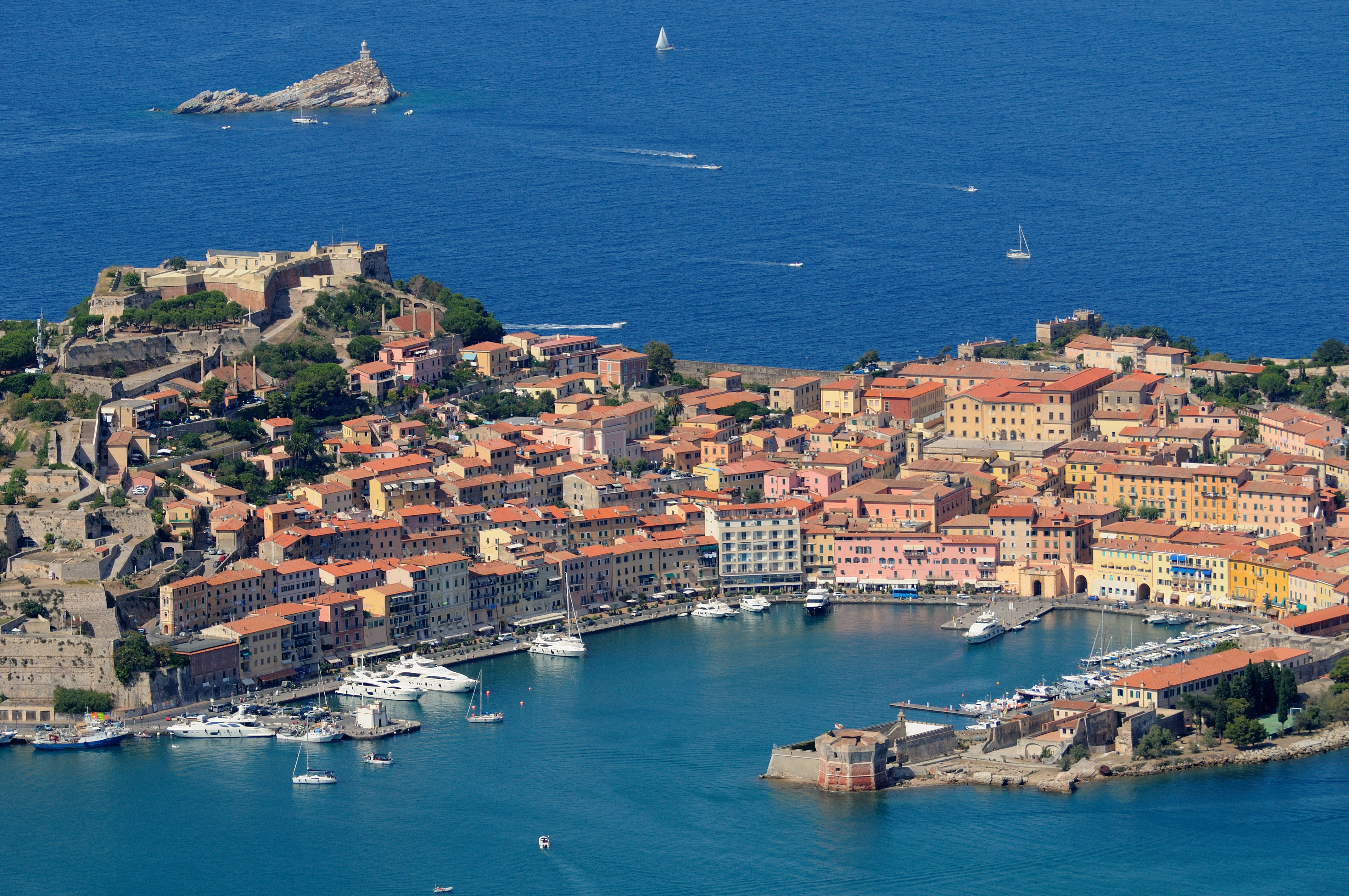 Tuscan Archipelago National Park in Italy - Italia.it