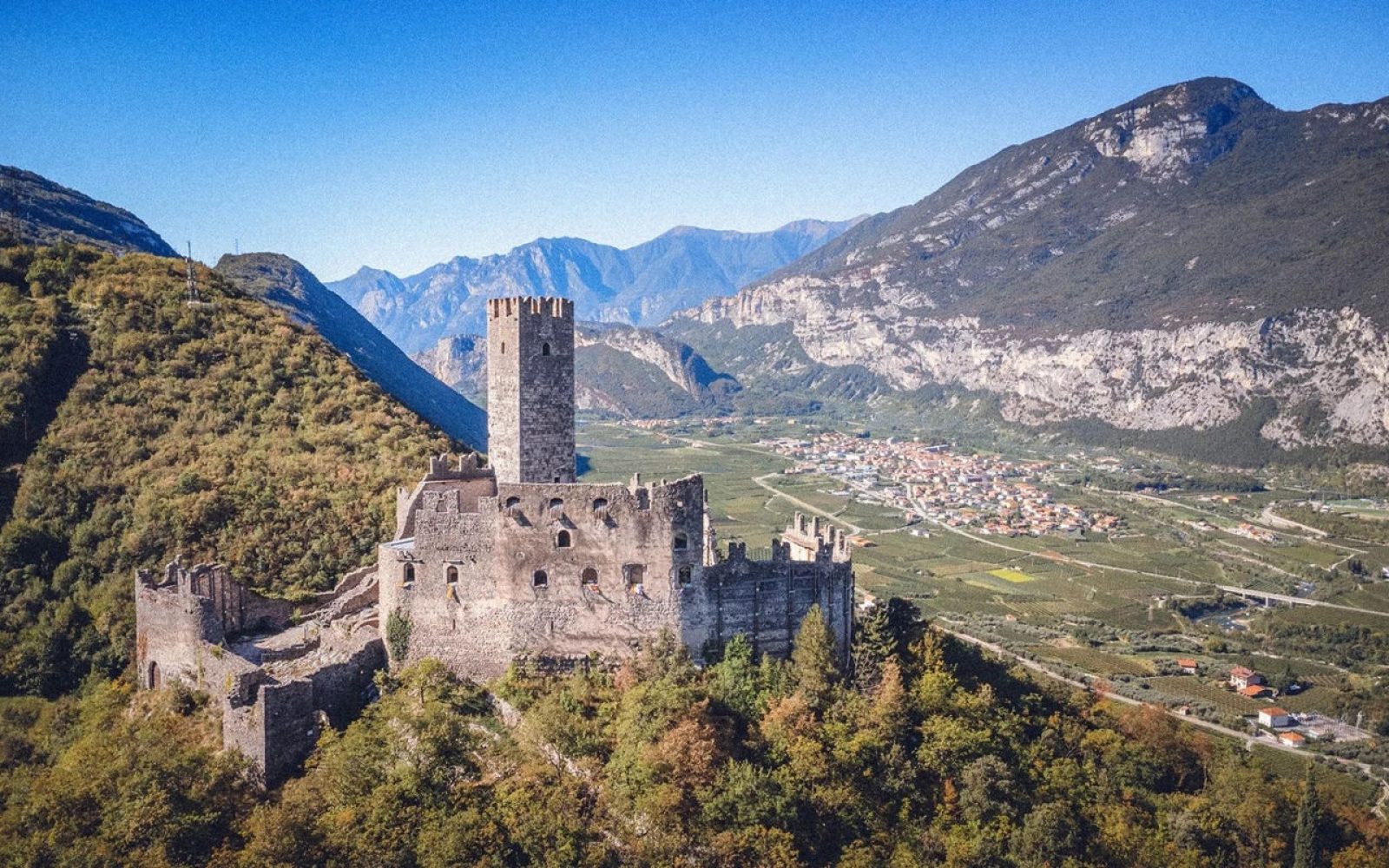 Mountains and lakes: Garda Trentino in 7 days - Italia.it