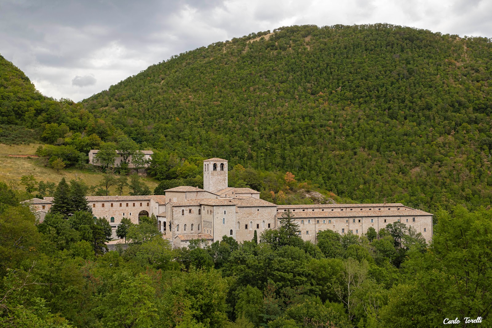 Monasterio de Fonte Avellana| Scriptorium., Serra Sant'Abbondio - Italia.it