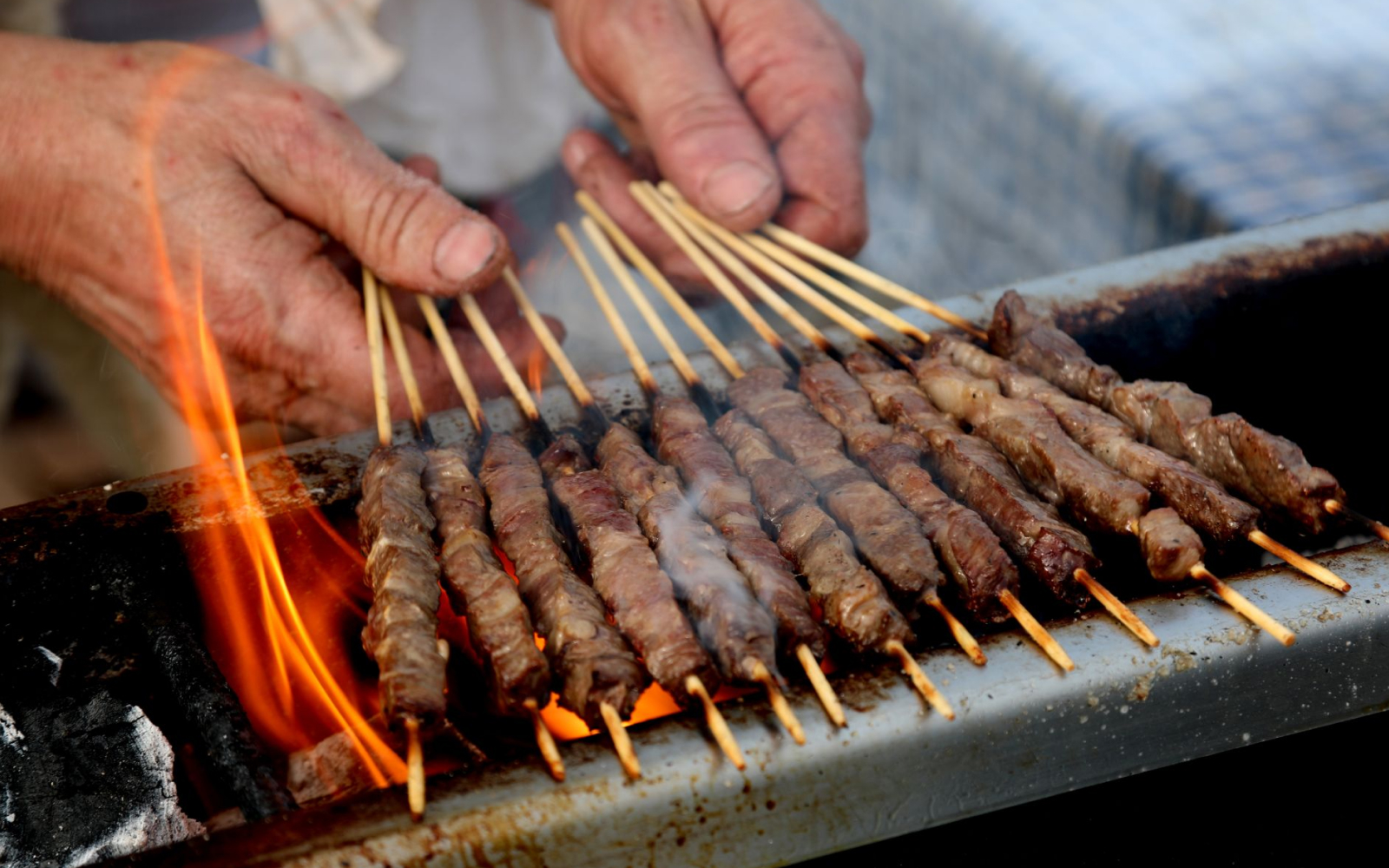 Arrosticini, comida en los Abruzos - Italia.it