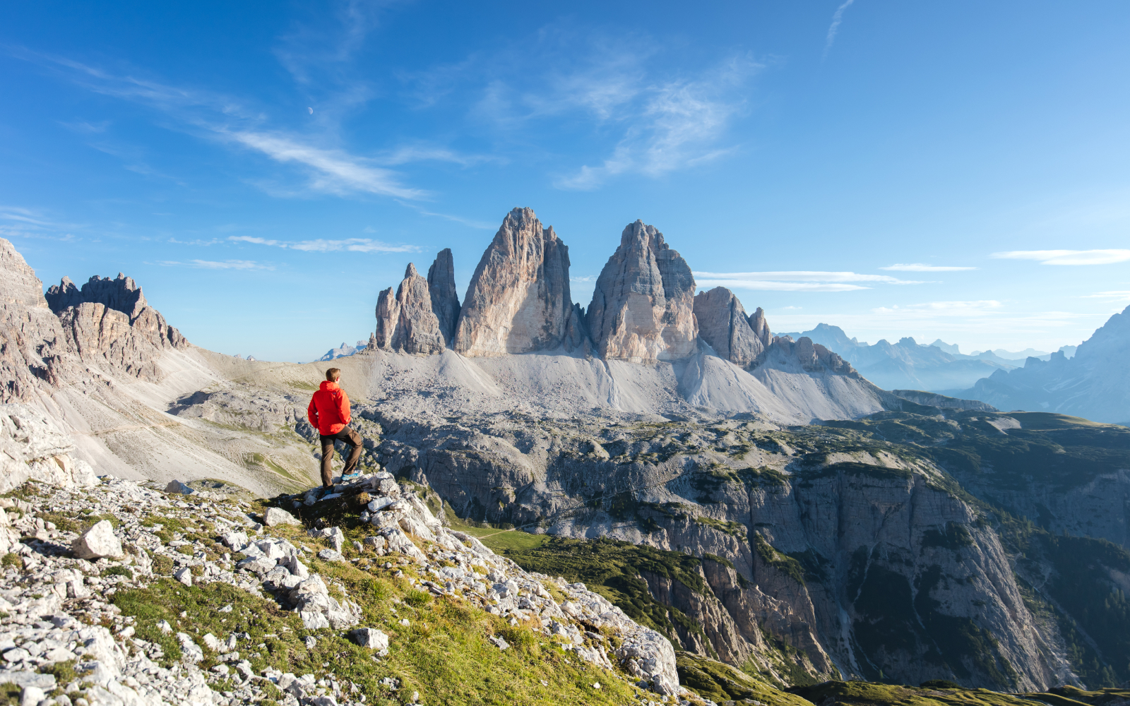 Excursión a las Tres Cimas de Lavaredo: «Tour» por los refugios - Italia.it