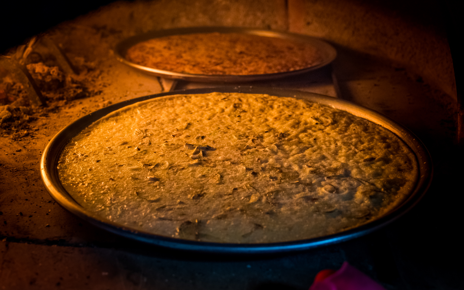 Productos típicos de Liguria, pesto y focaccia - Italia.it