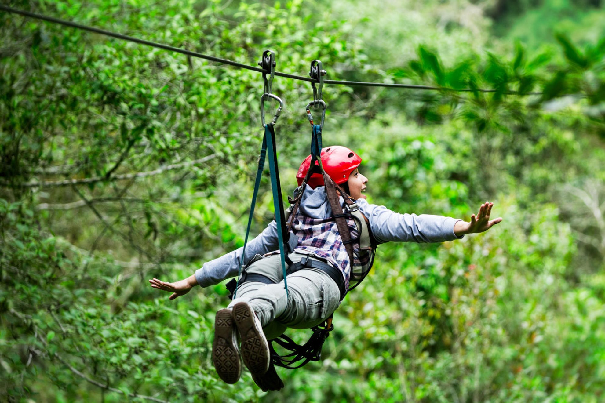 Adventure in Italy: zip line in Valtellina - Italia.it