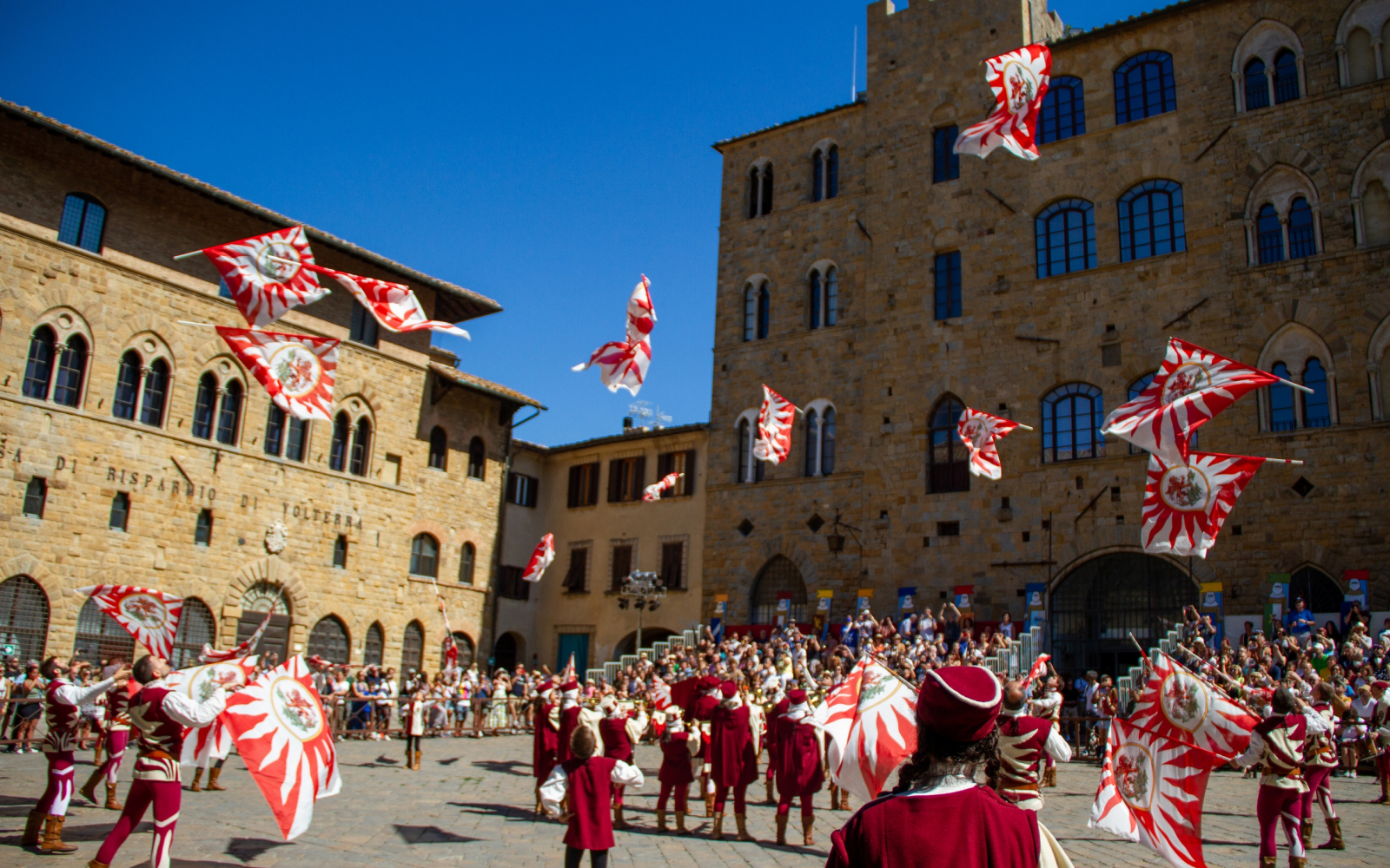 Volterra AD 1398 - Italia.it