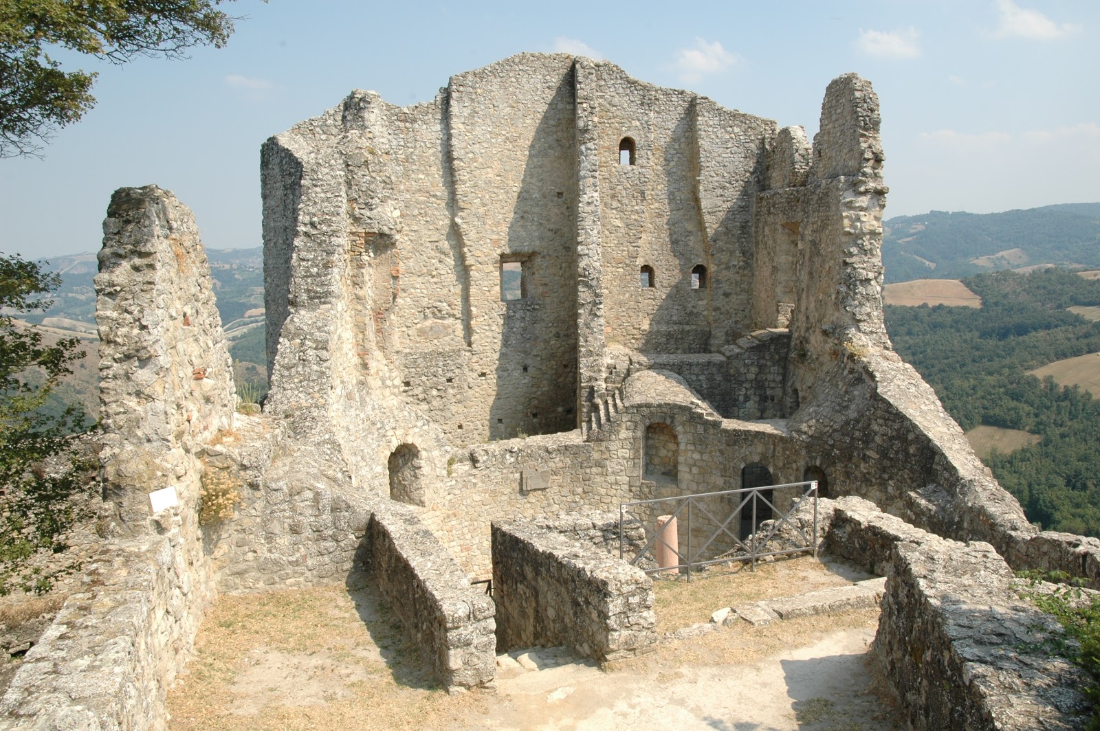 Museo Nacional de Canossa, Canossa - Italia.it