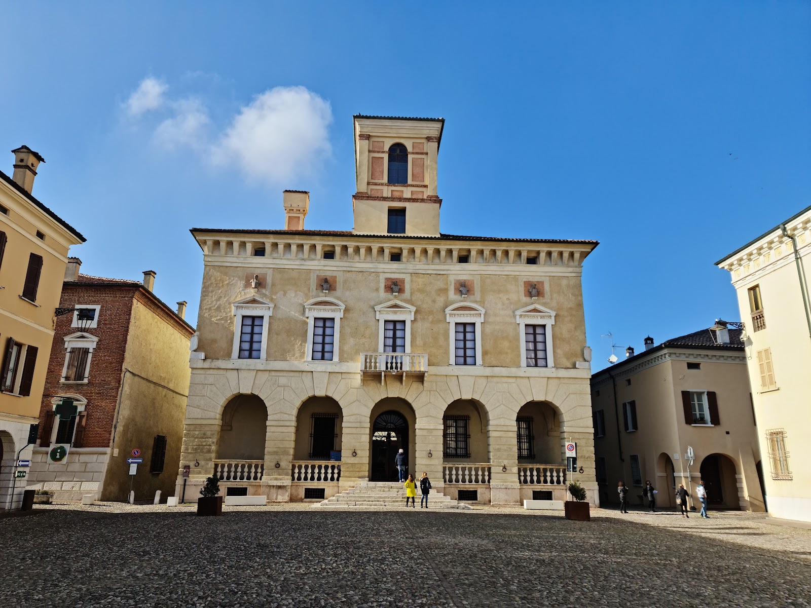 Palazzo Ducale di Sabbioneta, gioiello rinascimentale - Italia.it
