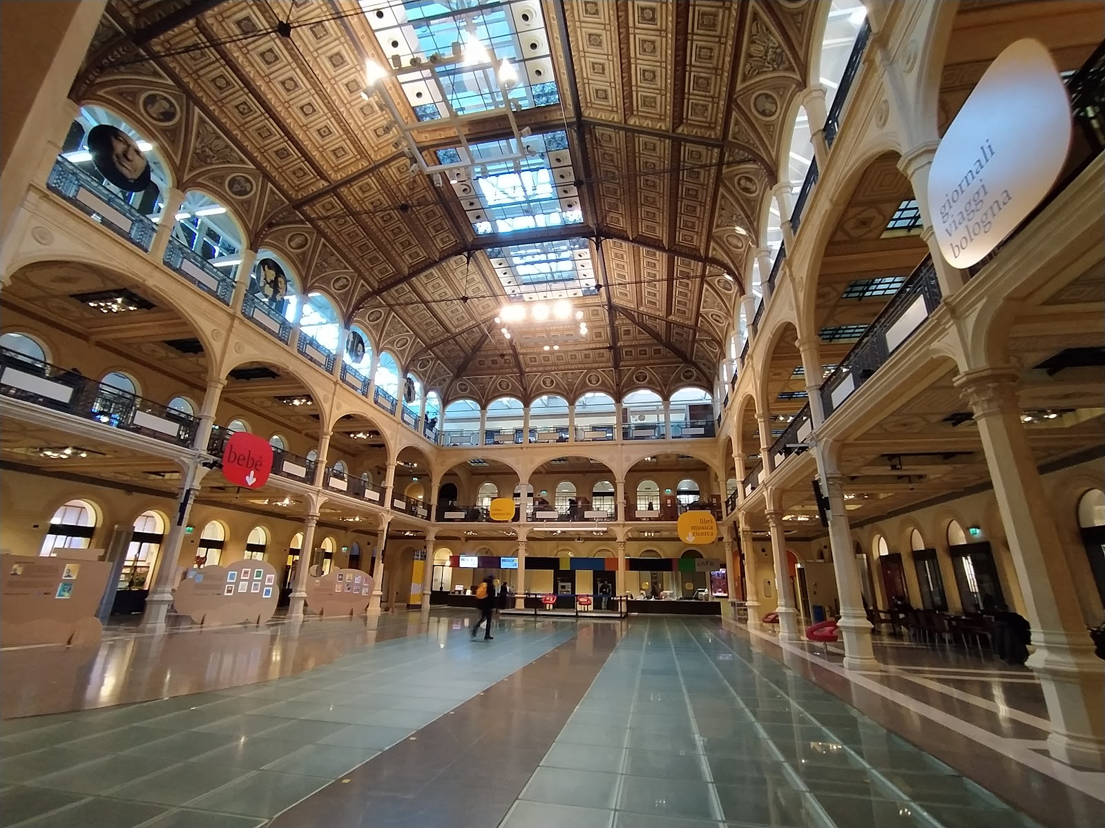 Biblioteca Salaborsa - Italia.it