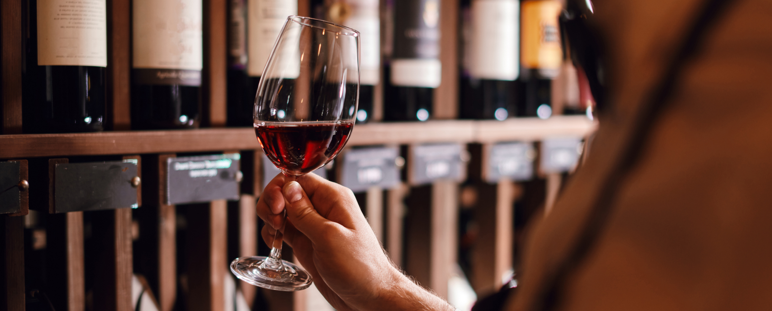 Antica Enoteca Al Brindisi - Italia.it