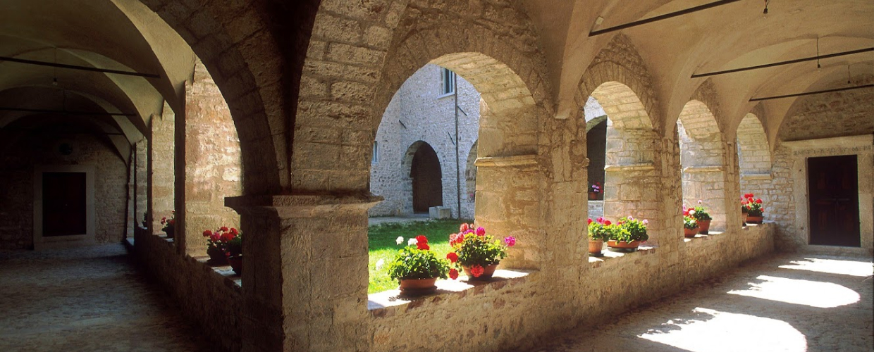 Visso, borgo nelle Marche: cosa vedere - Italia.it