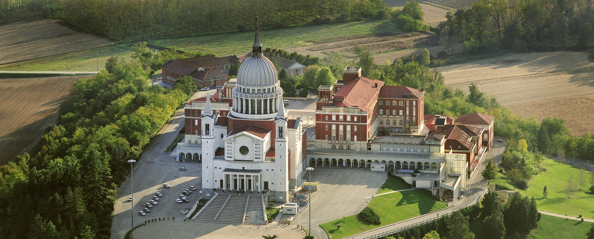 Basilica di Don Bosco - Italia.it
