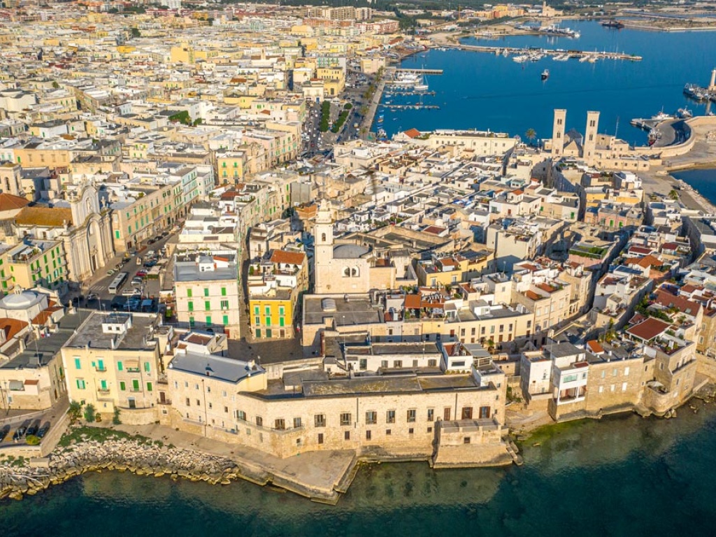 Molfetta, borgo in Puglia: cosa vedere - Italia.it