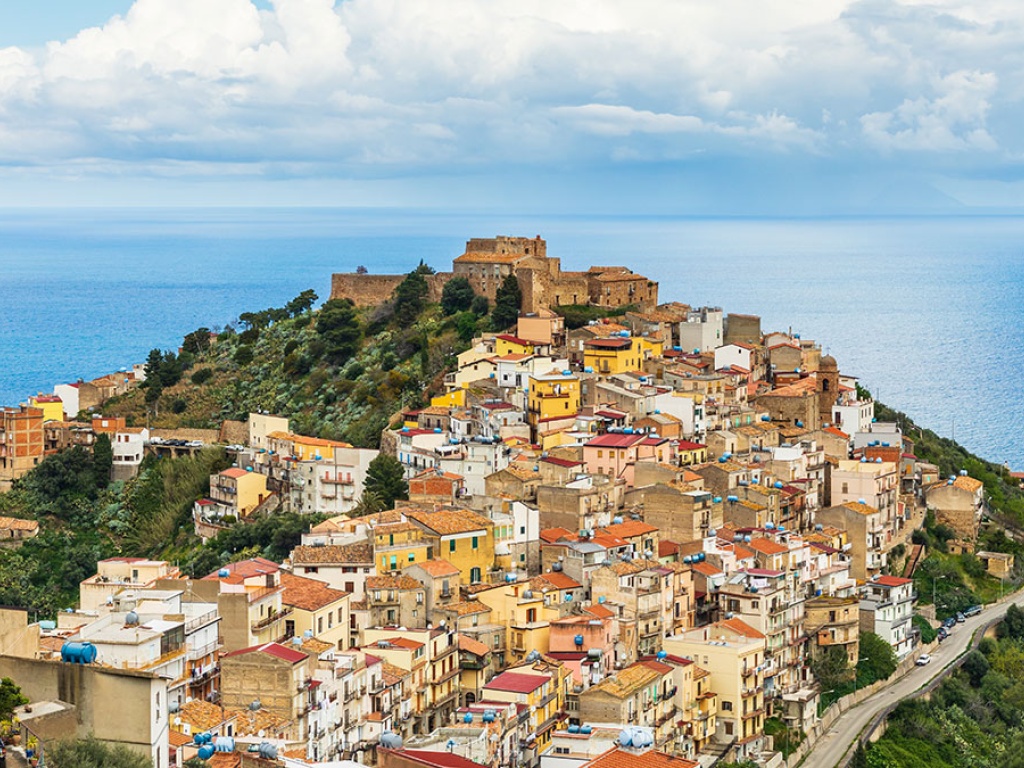 Caronia, borgo in Sicilia: cosa vedere - Italia.it