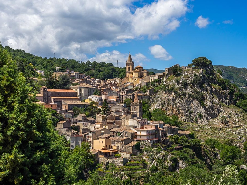 Novara di Sicilia, borgo in Sicilia: cosa vedere - Italia.it