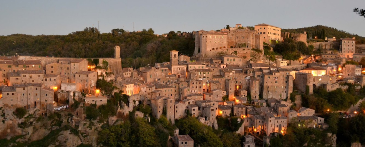 Sorano, a town in Tuscany: what to see - Italia.it