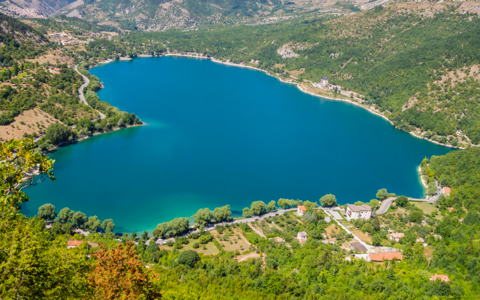 Visita Scanno in automobile - Italia.it