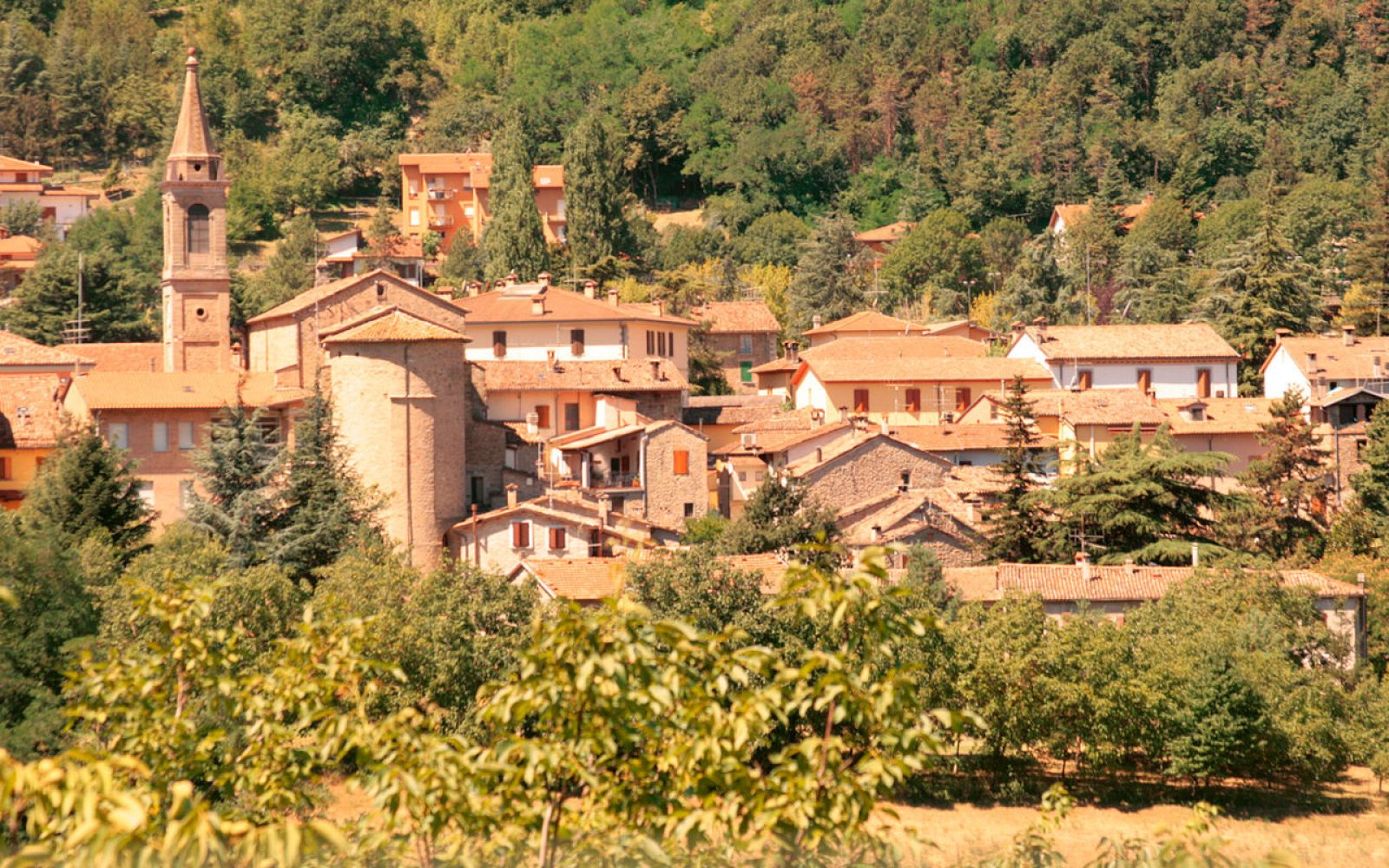 Borghi vicino a Bologna da fotografare - Italia.it