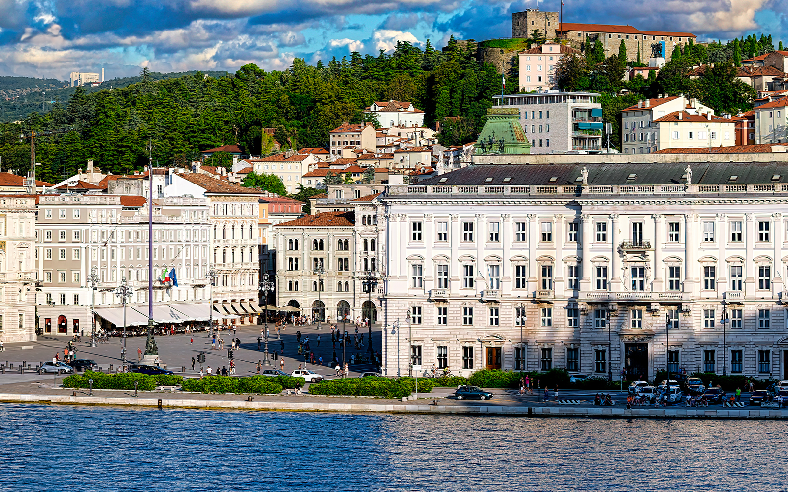 Trieste letteraria tour: tra Joyce, Svevo e Saba - Trieste