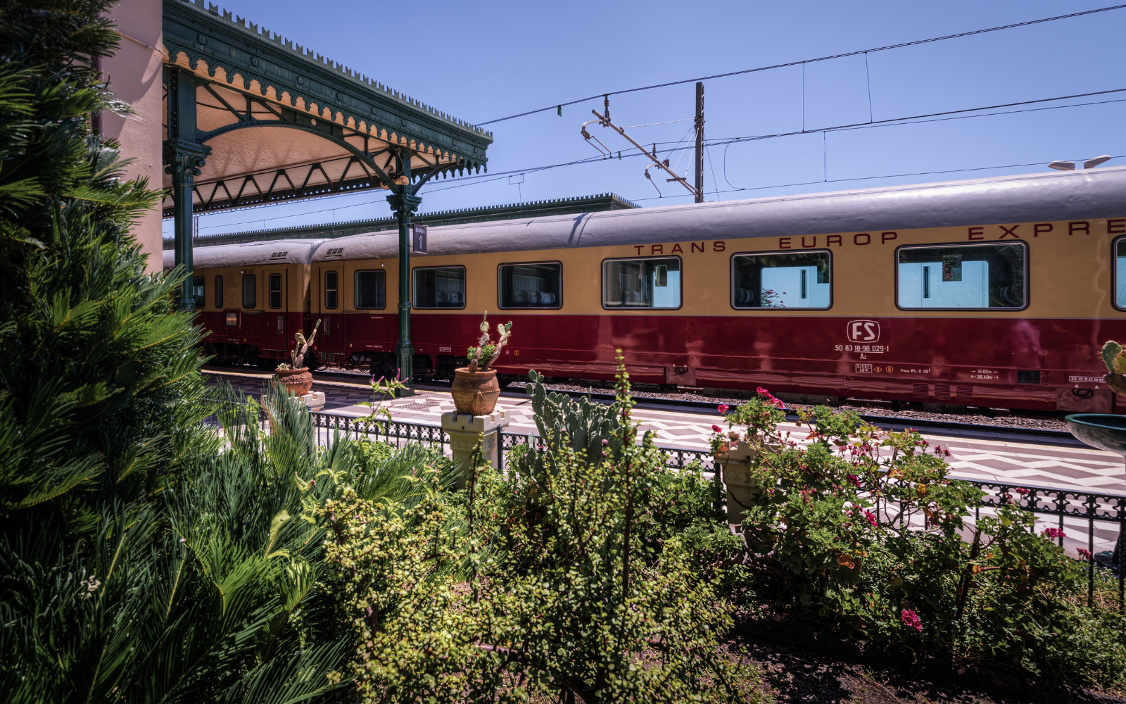 Treno espresso Roma - Siena. Italia.it