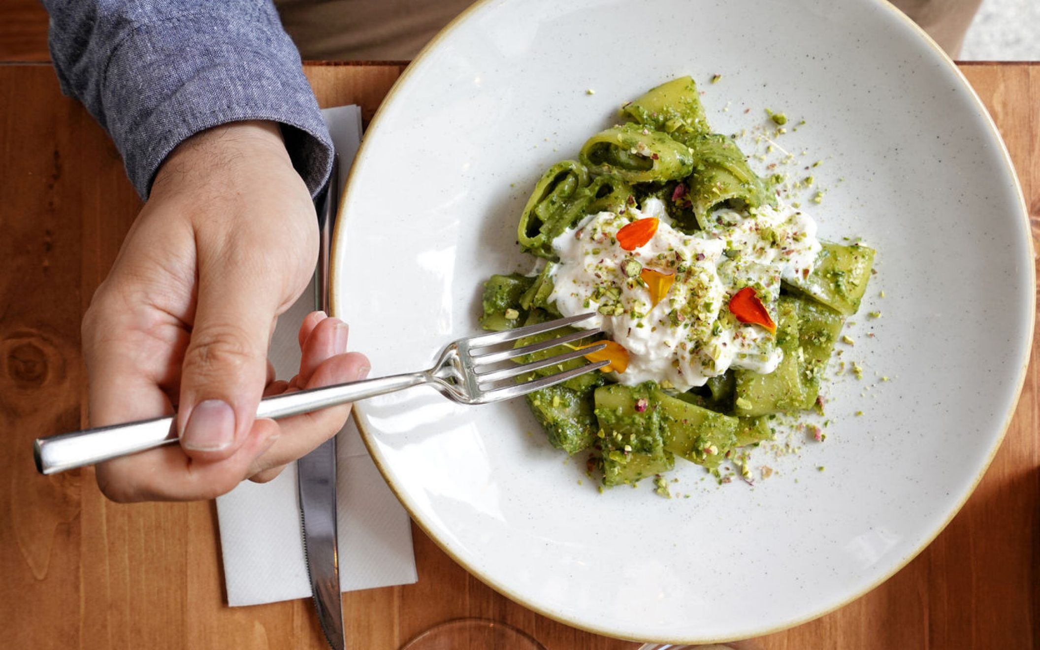 7 ristoranti vegetariani o vegani in Italia - Italia.it