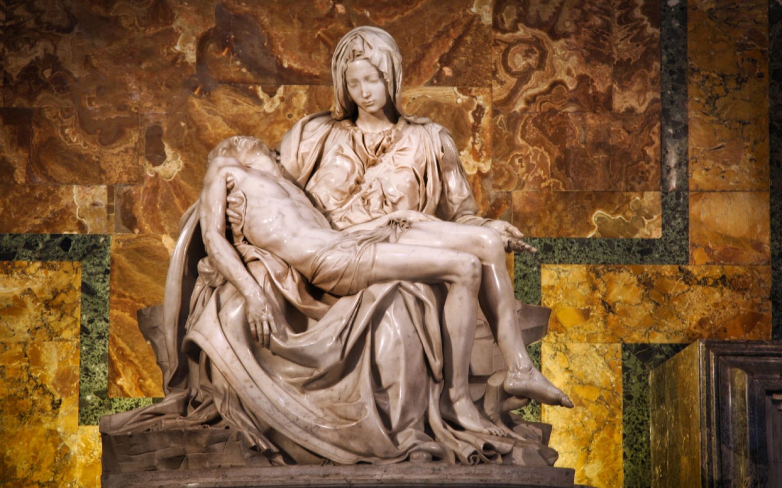 Itinerary for the works of Michelangelo in Rome - Italia.it