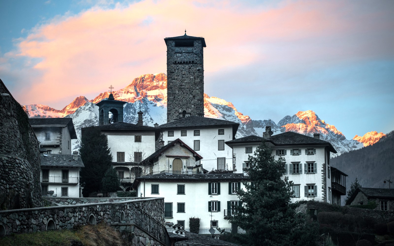 Gromo: la storia della piccola Toledo umbra - Italia.it