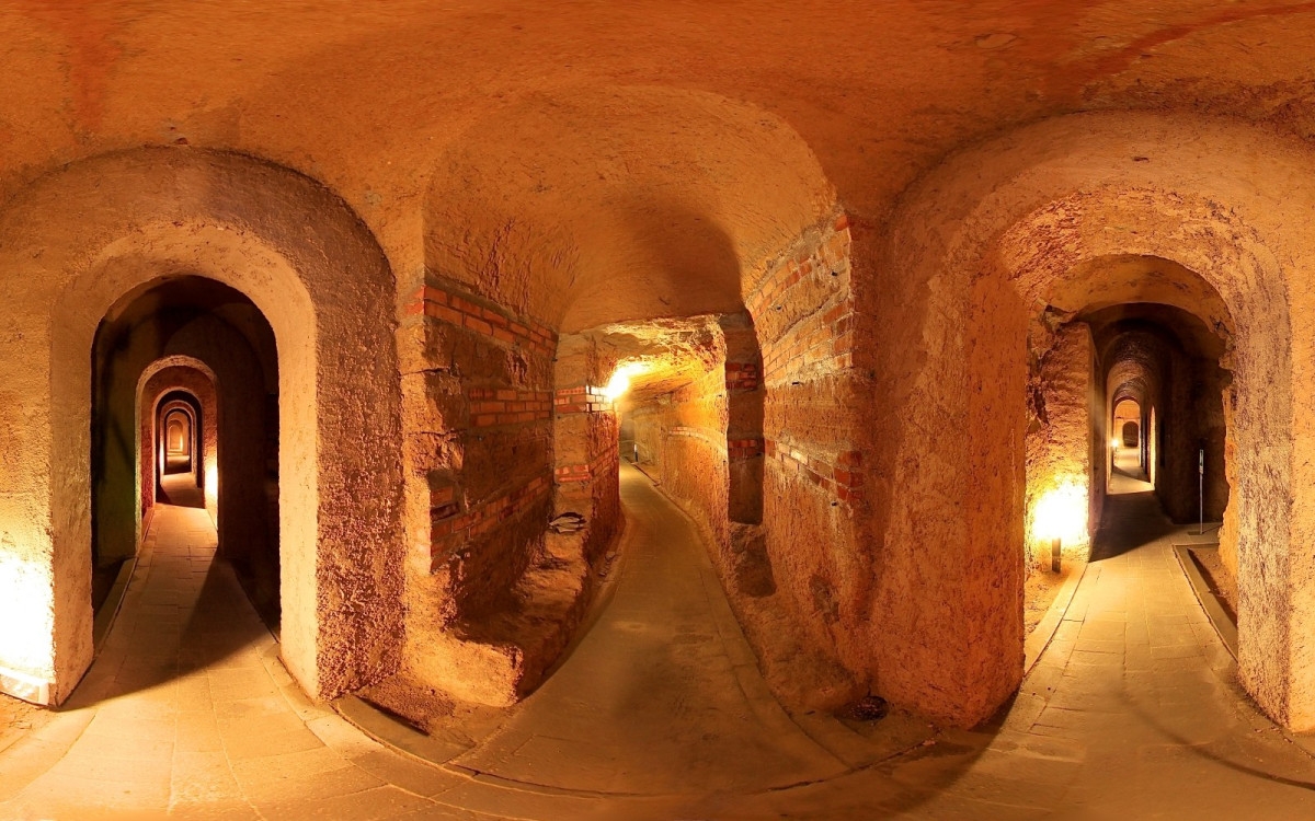 Underground cities in Le Marche - Italia.it