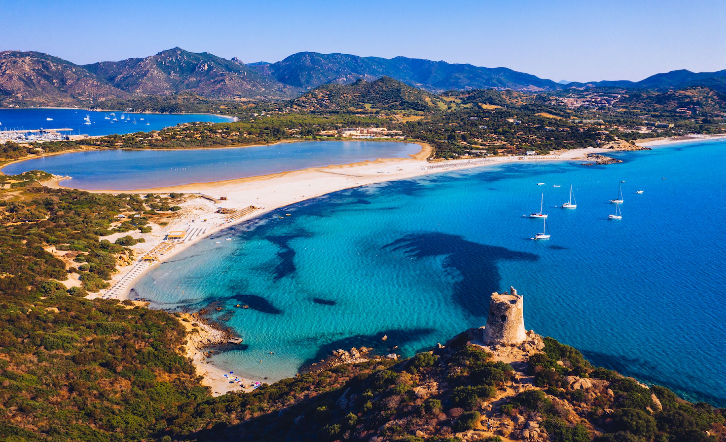 Villasimius: le spiagge e l'area marina protetta - Italia.it