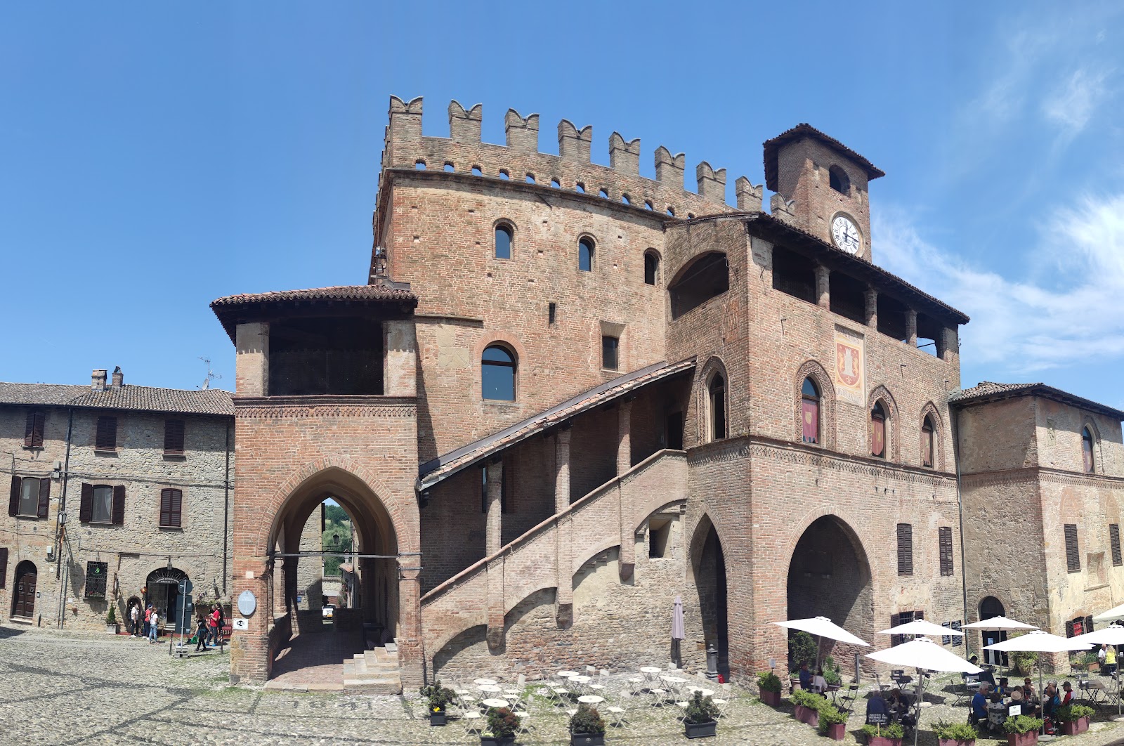 Rocca Viscontea, Castell'Arquato - Italia.it
